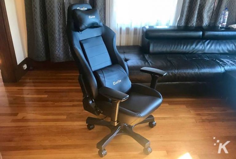 Black Ops 4 and Gaming Desk or Chair - Best Of Gleam Giveaways